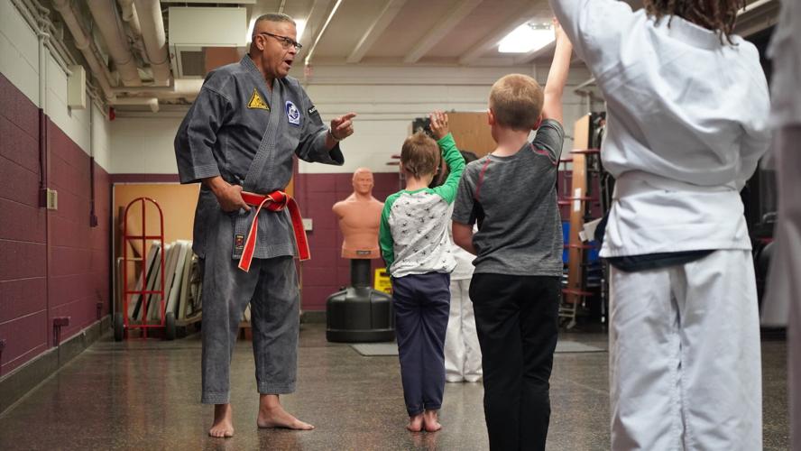 Kenpo Karate classes teach discipline to youth | Local | rrdailyherald.com