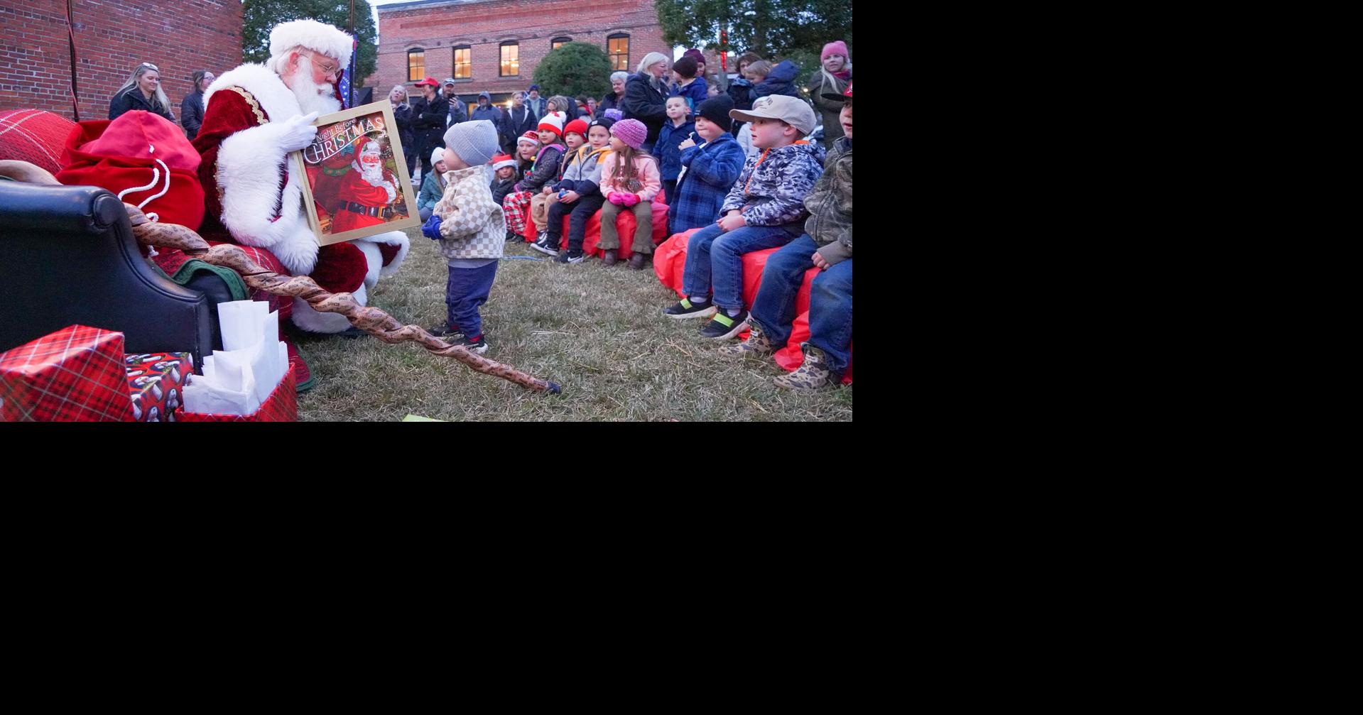 Town of Halifax holds Christmas parade, tree lighting, Santa stories ...