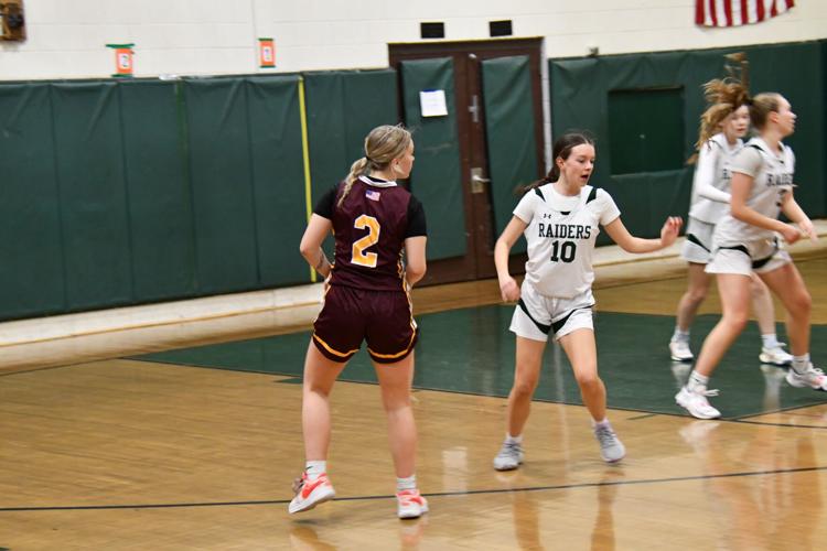 Rockets soar past Stowe | Sports | samessenger.com