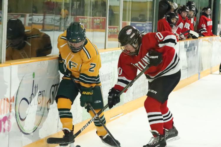 Connor scores 50th career goal in Comet victory | Sports | samessenger.com