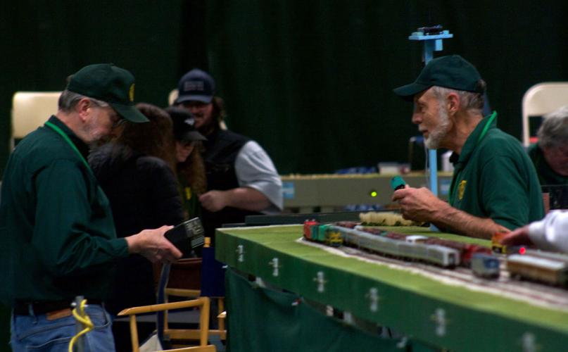 Northwestern Vermont Model Railroad Show brings out 850 | Local News ...