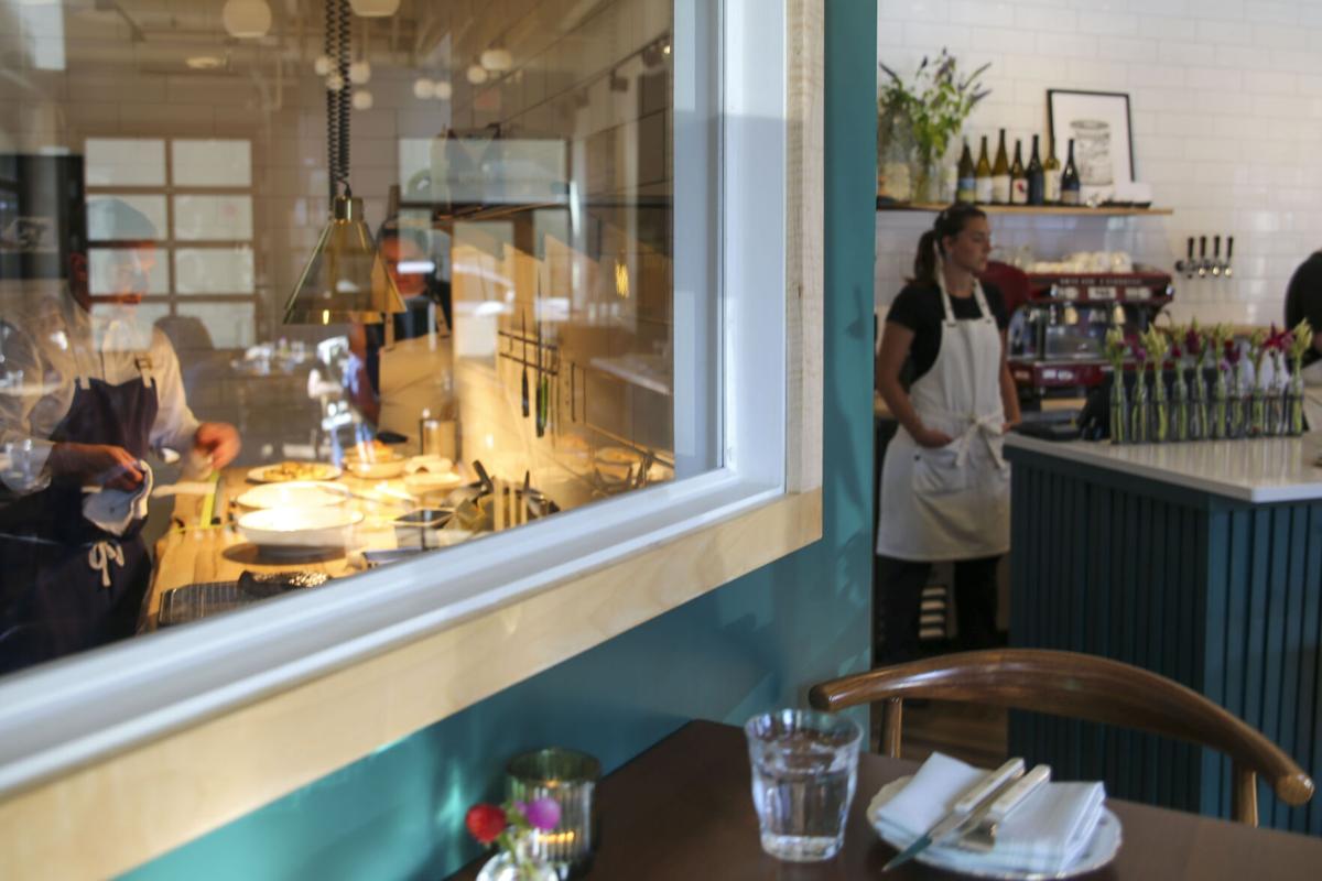 Cafe Monette: French Flavors in St. Albans | Business | samessenger.com