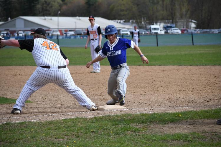 Thunderbirds edge Tigers; Parker Hakey and Gavin Nichols drive in MVU ...