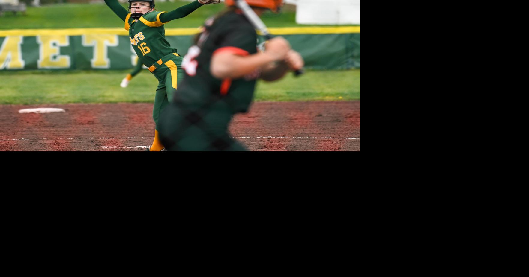 Abby Gardner Ks 13 in Comets win over Middlebury | Sports | samessenger.com