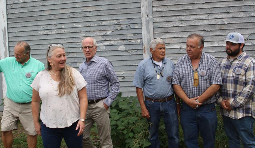 Sen. Peter Welch tours refuge, visits Abenaki in Swanton | Local News ...