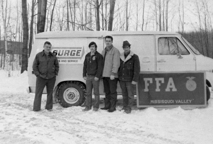 Jan. 11 1976 | | samessenger.com