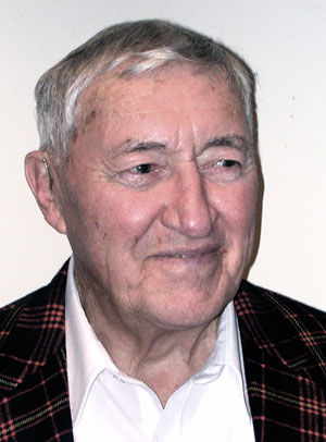 GORDON LOWE | Obituaries | samessenger.com