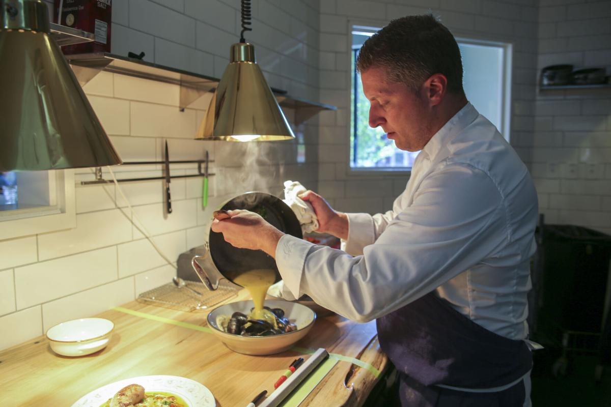 Cafe Monette: French Flavors in St. Albans | Business | samessenger.com