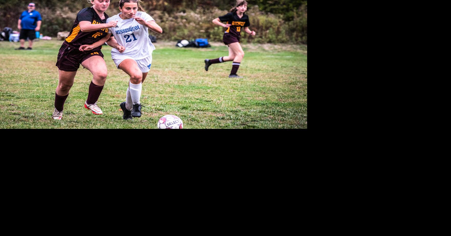 Thunderbirds top Rockets; Tiauna Clark nets first varsity goal | Sports ...