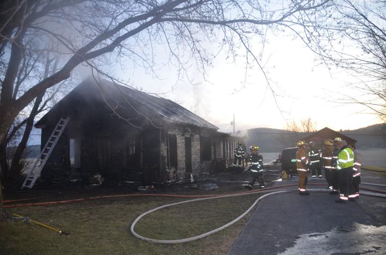 Fire destroys Swanton home | Local News | samessenger.com