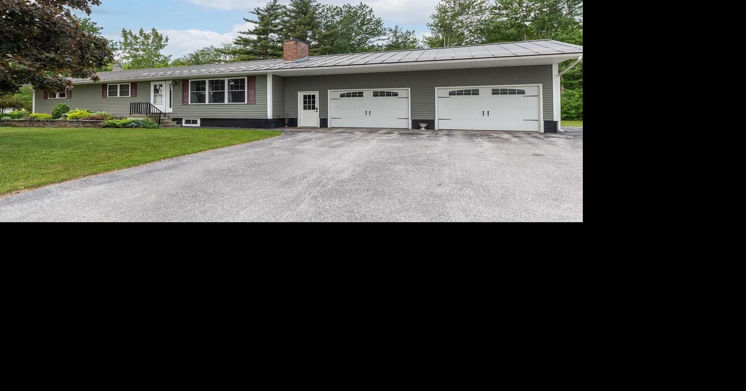 Home tour of the week: A home in Swanton priced at $415,000 with over 6 ...