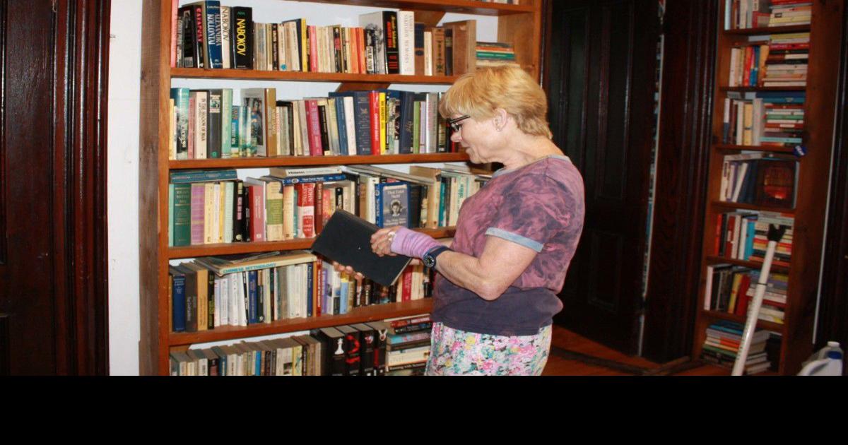 ‘Bad librarian’ closes library | Local News | samessenger.com