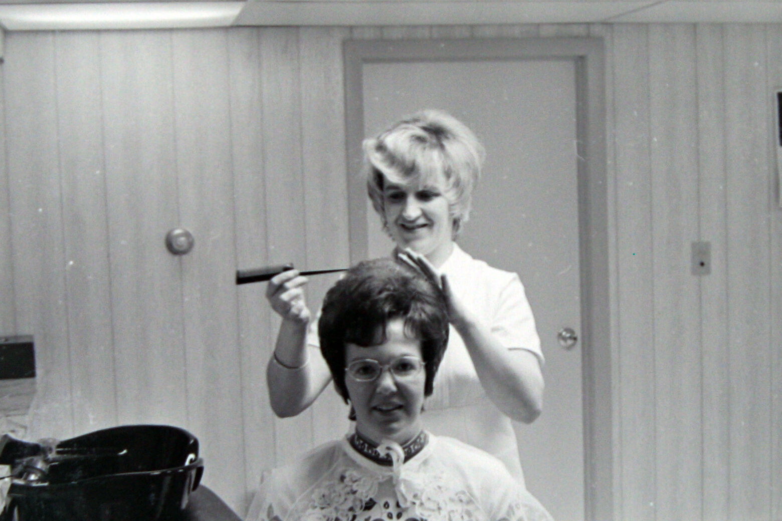 From the archives – fresh photos of haircuts, boxing and more | Photos ...