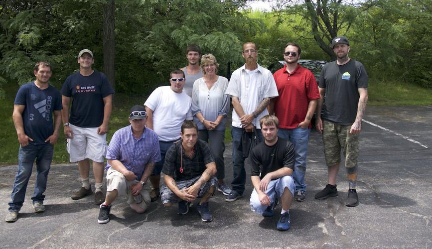 Building a second chance: Construction program trains former prisoners ...