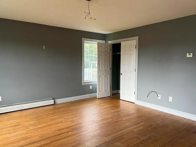 Home tour of the week: This $270,000 fixer upper condo in fairfax has a ...