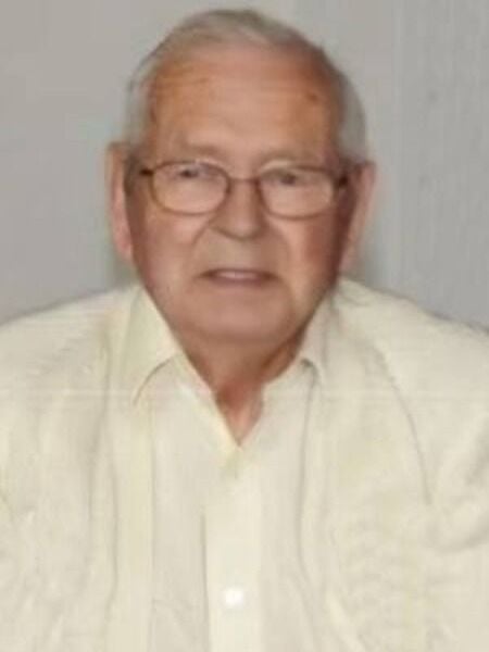 Lawrence "Larry" Earl King | Obituaries | samessenger.com