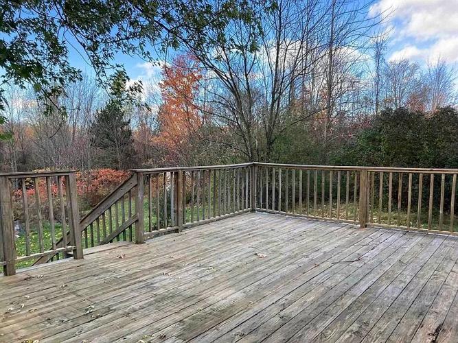This house in St. Albans has a house battery backup system from Tesla ...