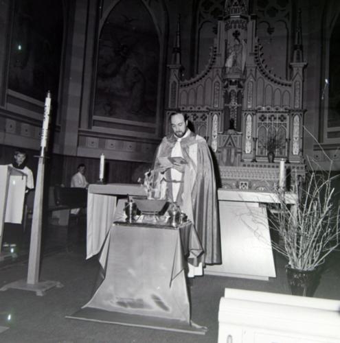 From the archives – fresh photos of haircuts, boxing and more | Photos ...