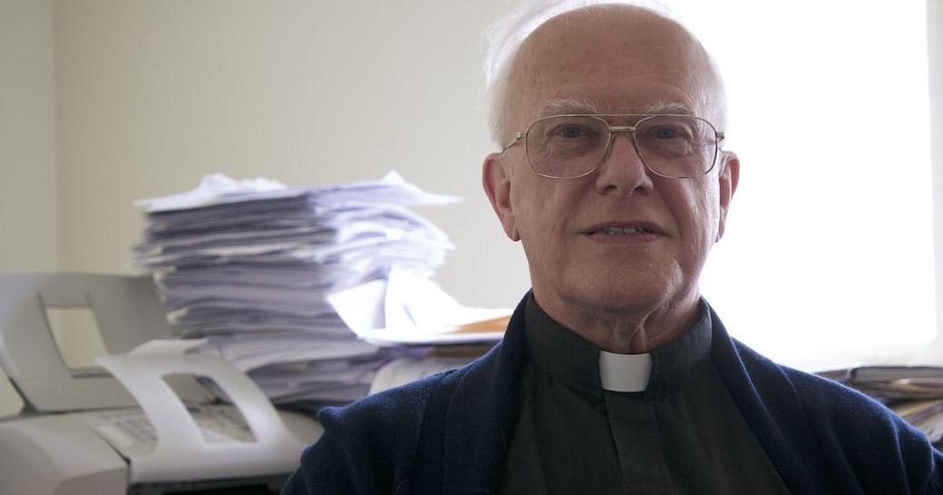 Father Roy retires | Local News | samessenger.com