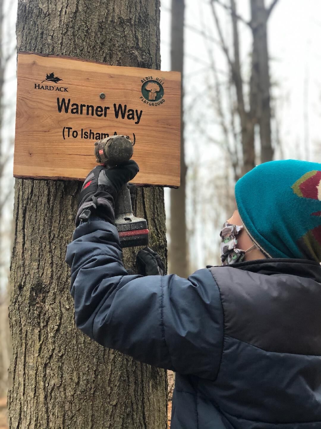 Volunteer in action: Andy Crossman spearheads signage at Hard’ack/Aldis ...