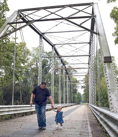 Group seeking to renovate historic Camelback Bridge | Archives ...