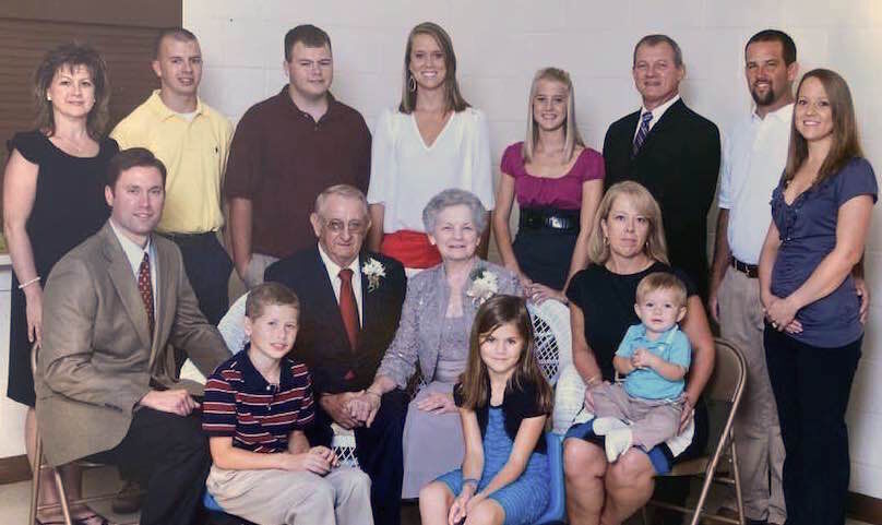 Love reigns with Bobby and Judy Angell and their big family | Archives ...