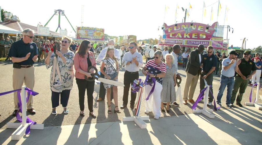 Sanford Lions Lee Regional Fair kicks off | Archives | sanfordherald.com
