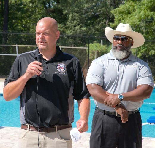 Horton Park pool reopens with ribbon-cutting, swimming time | News ...