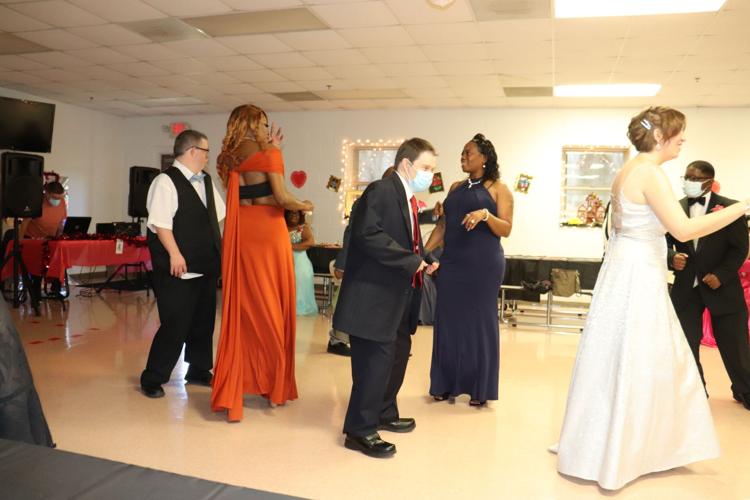 Prom brings LCI clients to the dance floor | Lee County | sanfordherald.com