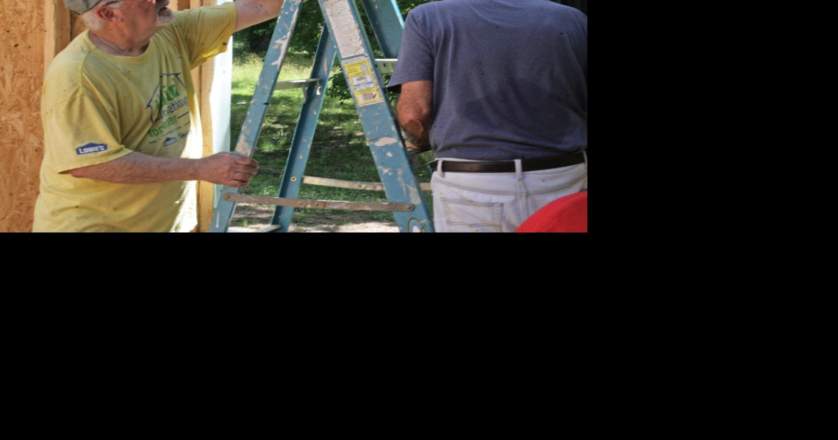 LAYING A FOUNDATION: Larsen, Morris give back through Habitat | Lee ...