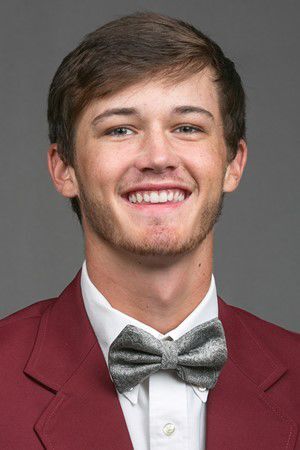 On Campus: Lewis ends record-breaking career | Sports | sanfordherald.com
