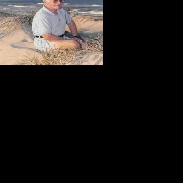 Dr. Raymond James Hyer | Archives | sanfordherald.com