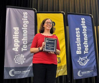 Gustavson receives CCCC Excellence in Advising Award | Archives | sanfordherald.com