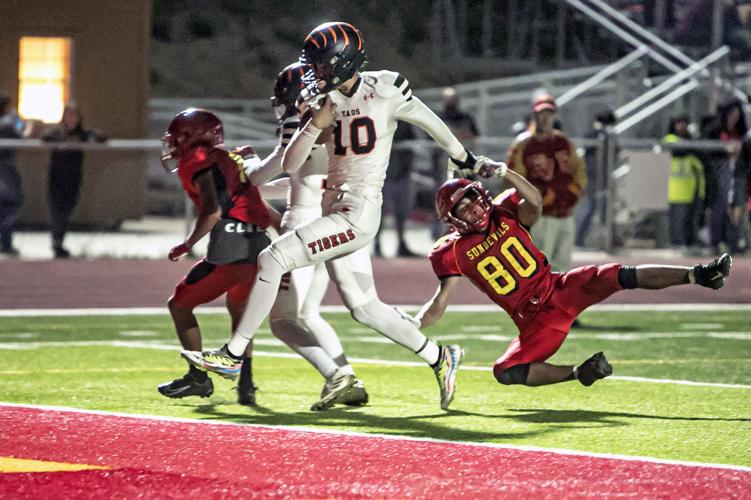 Taos wins seventh straight, plasters Española 61-6 | Sports ...