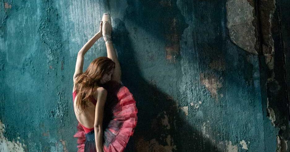 'The Red Dancer' by Leysis Quesada Vera | Pasatiempo ...