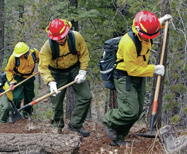 Crews help homeowners at high fire risk prep for season | Local News ...