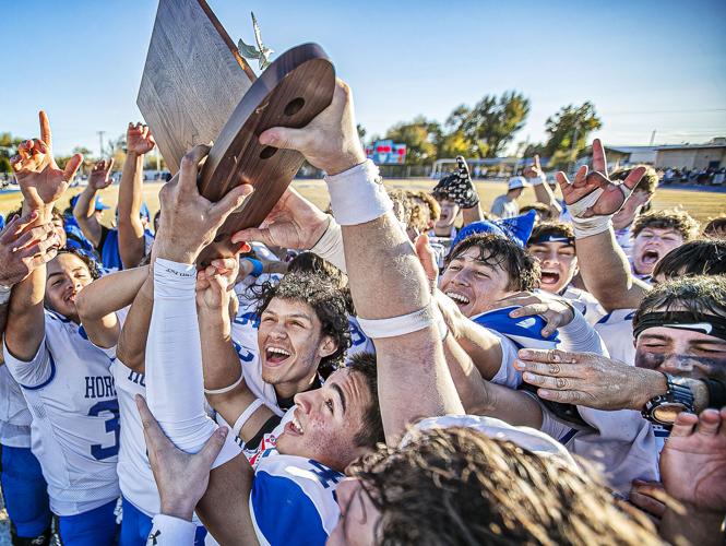 Gallery: Horsemen capture third straight 3A title | News ...