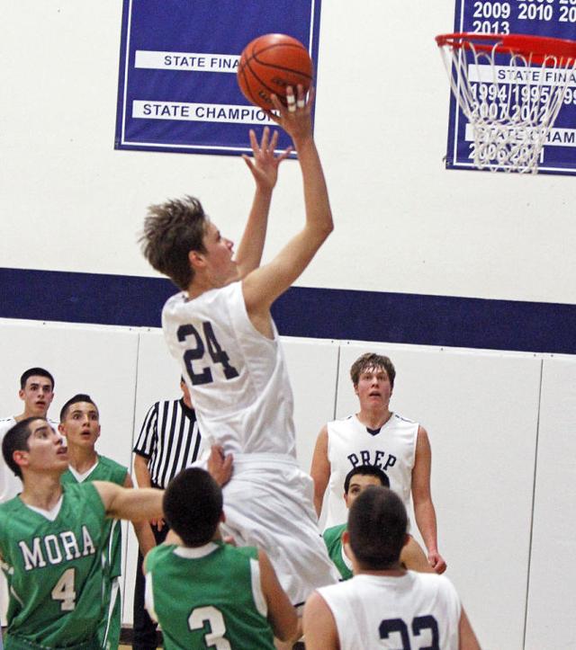 Santa Fe Prep’s defense stymies Mora in 8th straight win | Sports ...