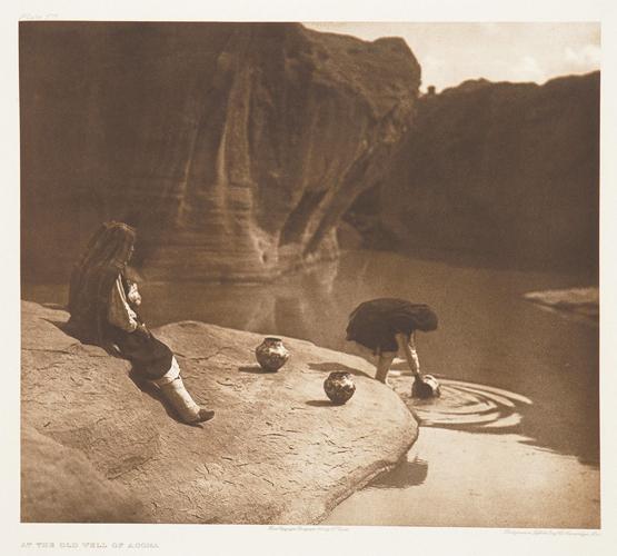 Calling the pot matte black: The Painted Pottery of Acoma Pueblo ...