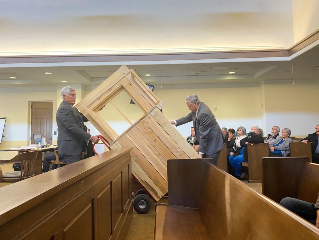 Defendant claims self-defense at murder trial, says girlfriend ...