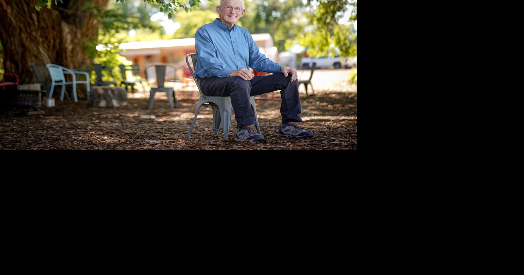 Joe Hayes Closes the Book on a Storied Career | Pasatiempo ...