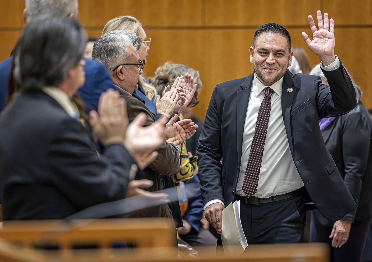 Retired APD detective, veteran Greg Cunningham eyes run against U.S ...