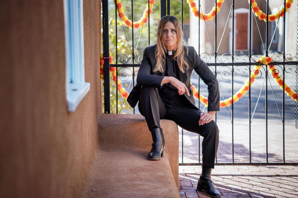 Excommunicated female Catholic priest keeps up fight for women's ...