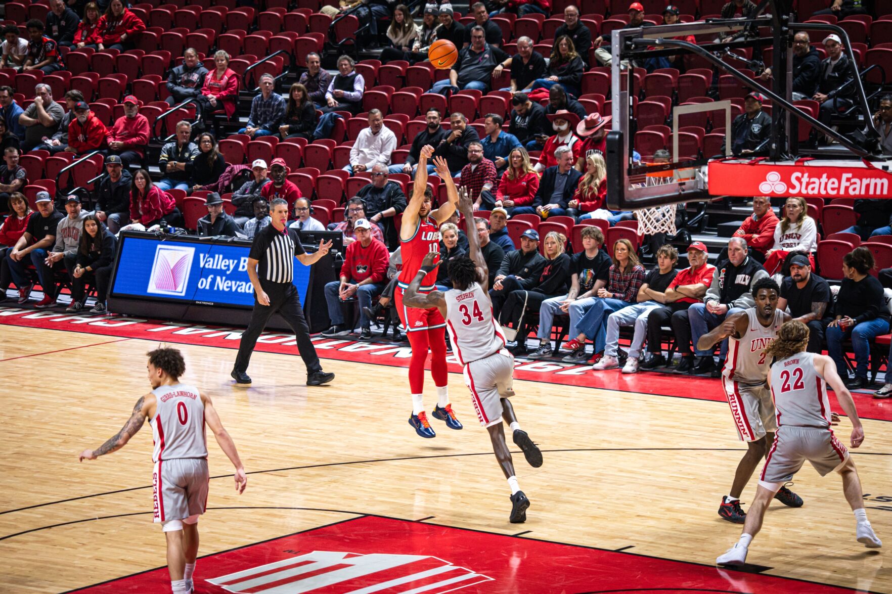Lobos savage UNLV Rebels 89-61 | Sports | santafenewmexican.com