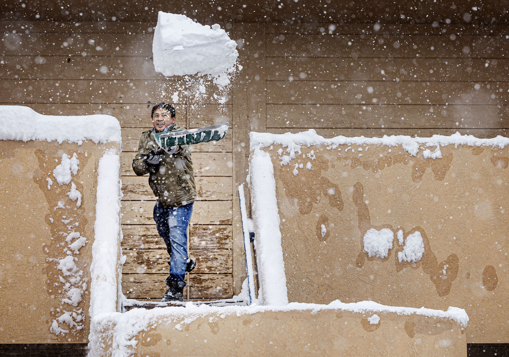 Gallery: Santa Fe digs out after snow storm | Local News ...