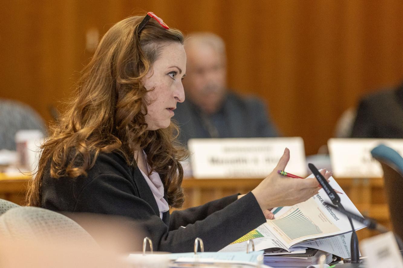 CYFD still struggling with workforce, foster families, data shows ...