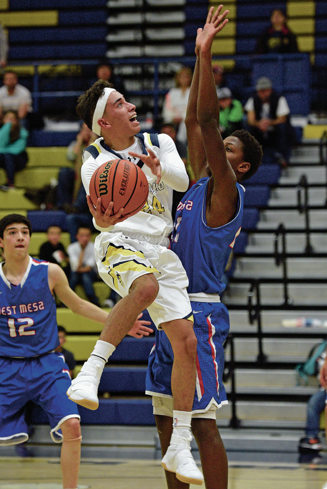 Boys basketball: Santa Fe High Demons looking for hope | Sports ...