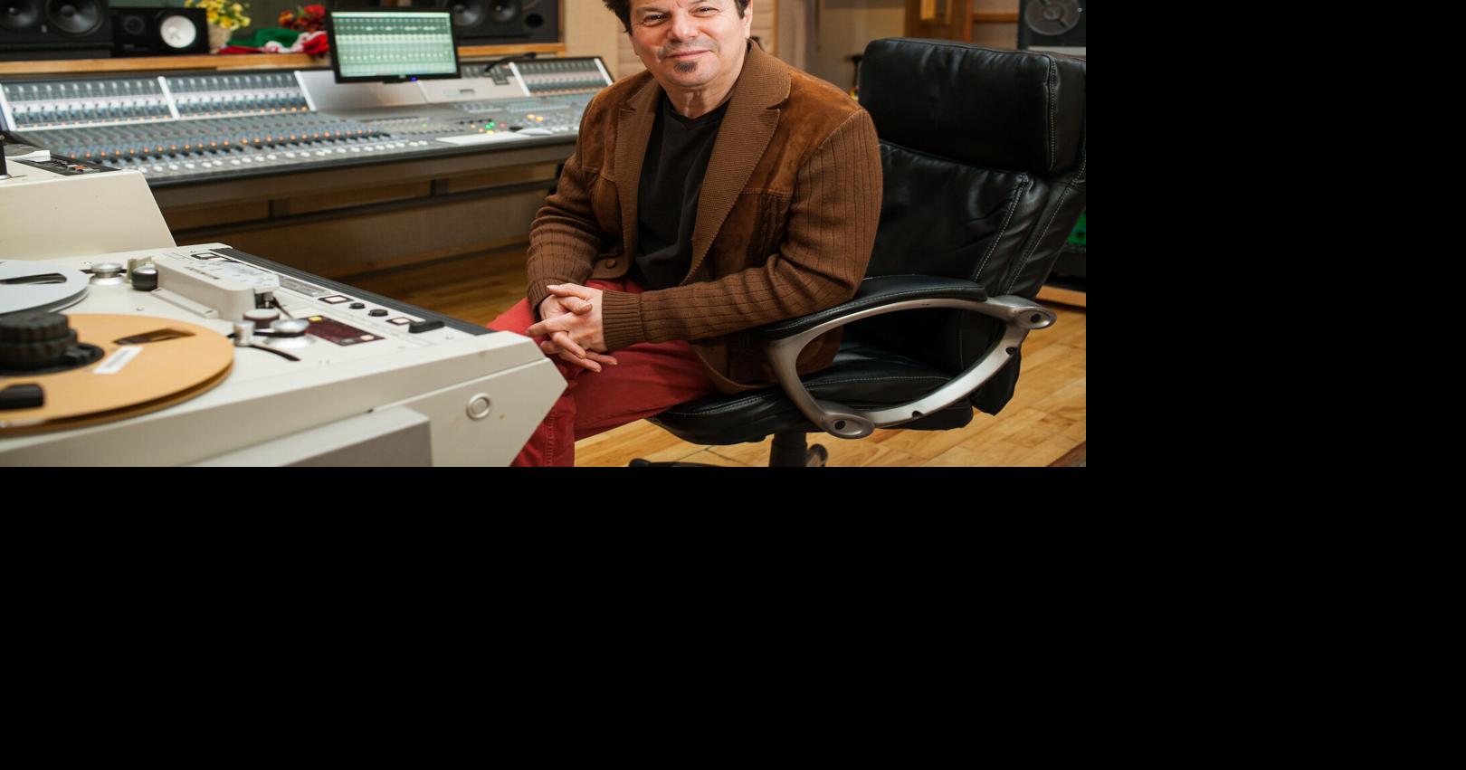 Jono Manson's 'Stars Enough to Guide Me' | Pasatiempo ...