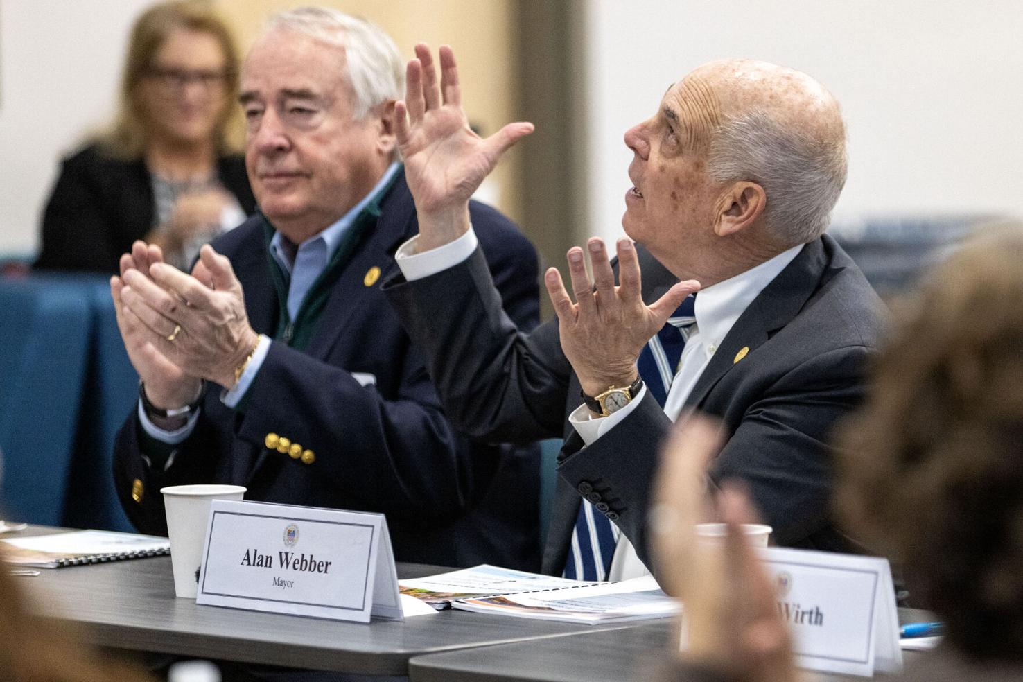 Santa Fe Mayor Alan Webber announces he will not seek third term in ...