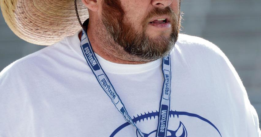 Football coach Holladay calls it quits at Santa Fe High | Sports ...